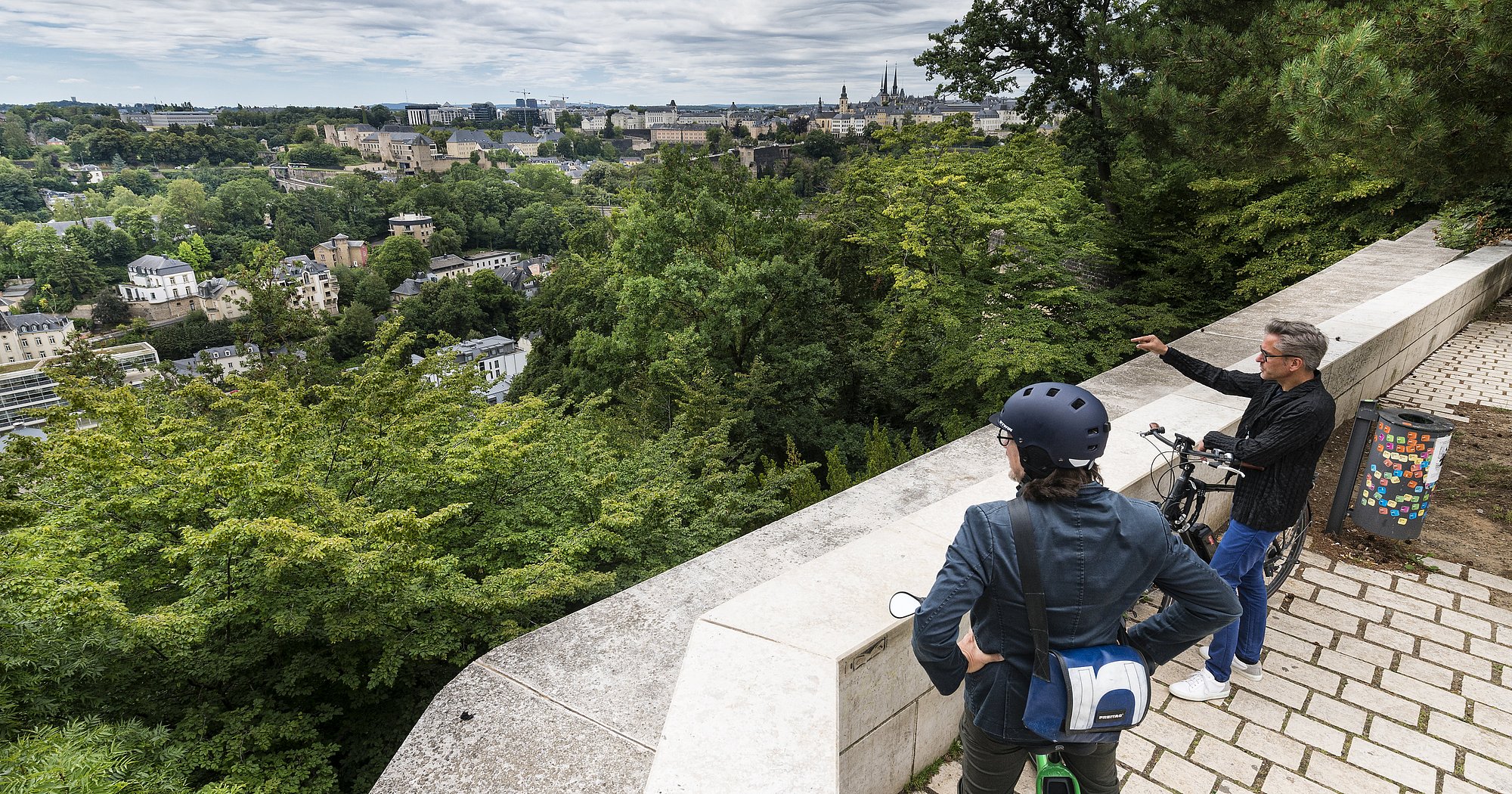 A city that connects - Multi-faceted, modern, cosmopolitan - Visit ...