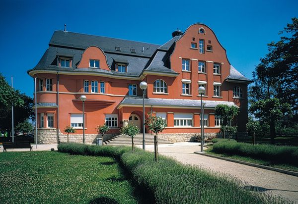 Regional cultural centre Dudelange - opderschmelz - Visit Luxembourg